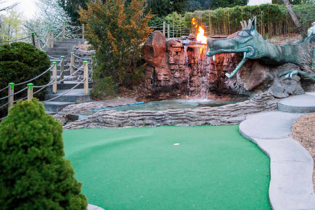 Mini Golf - Castle Fun Center